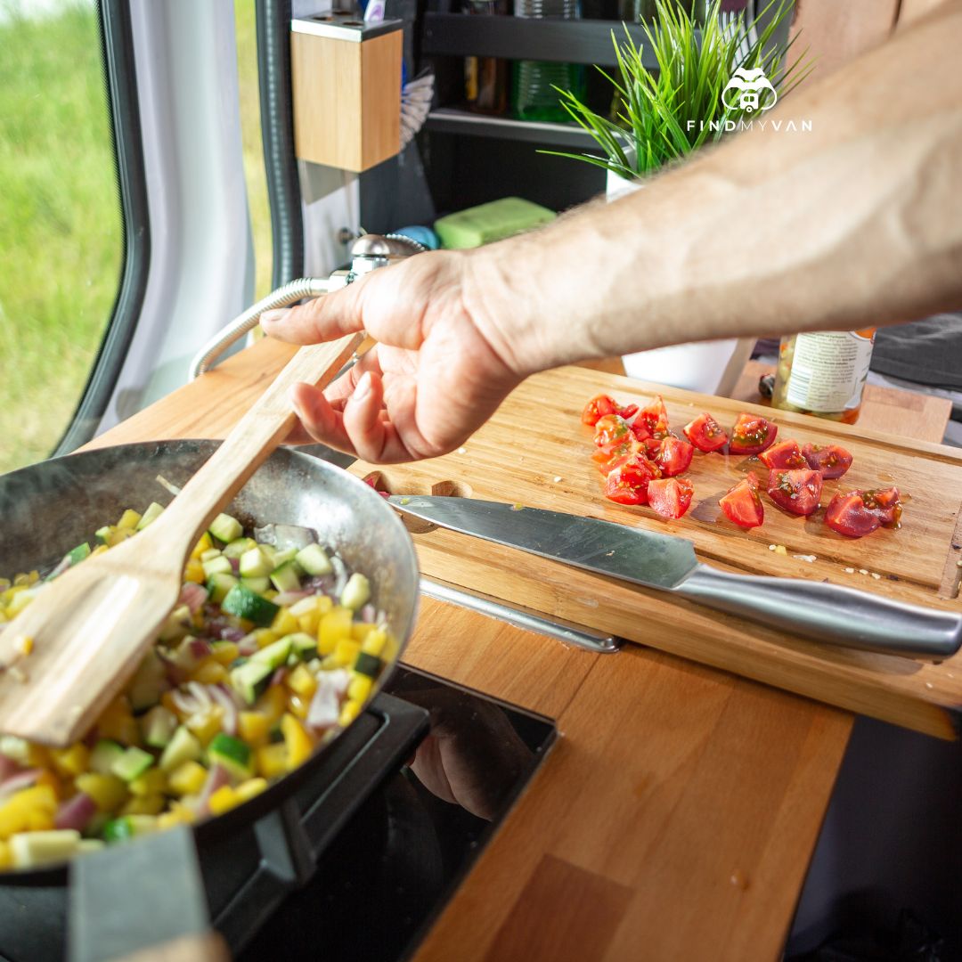 Easy Caravan Meals & Tips from a Caravan Broker AUS